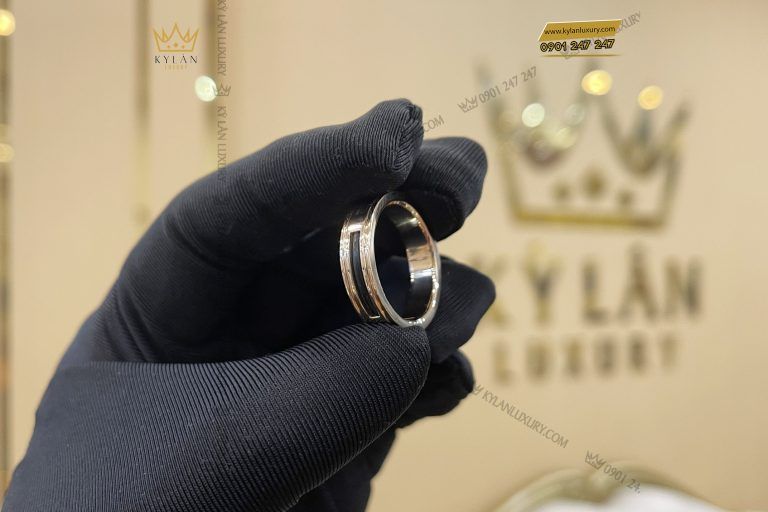 Nhẫn lông voi vàng nguyên khối 18k Au750 - Kỳ Lân Luxury