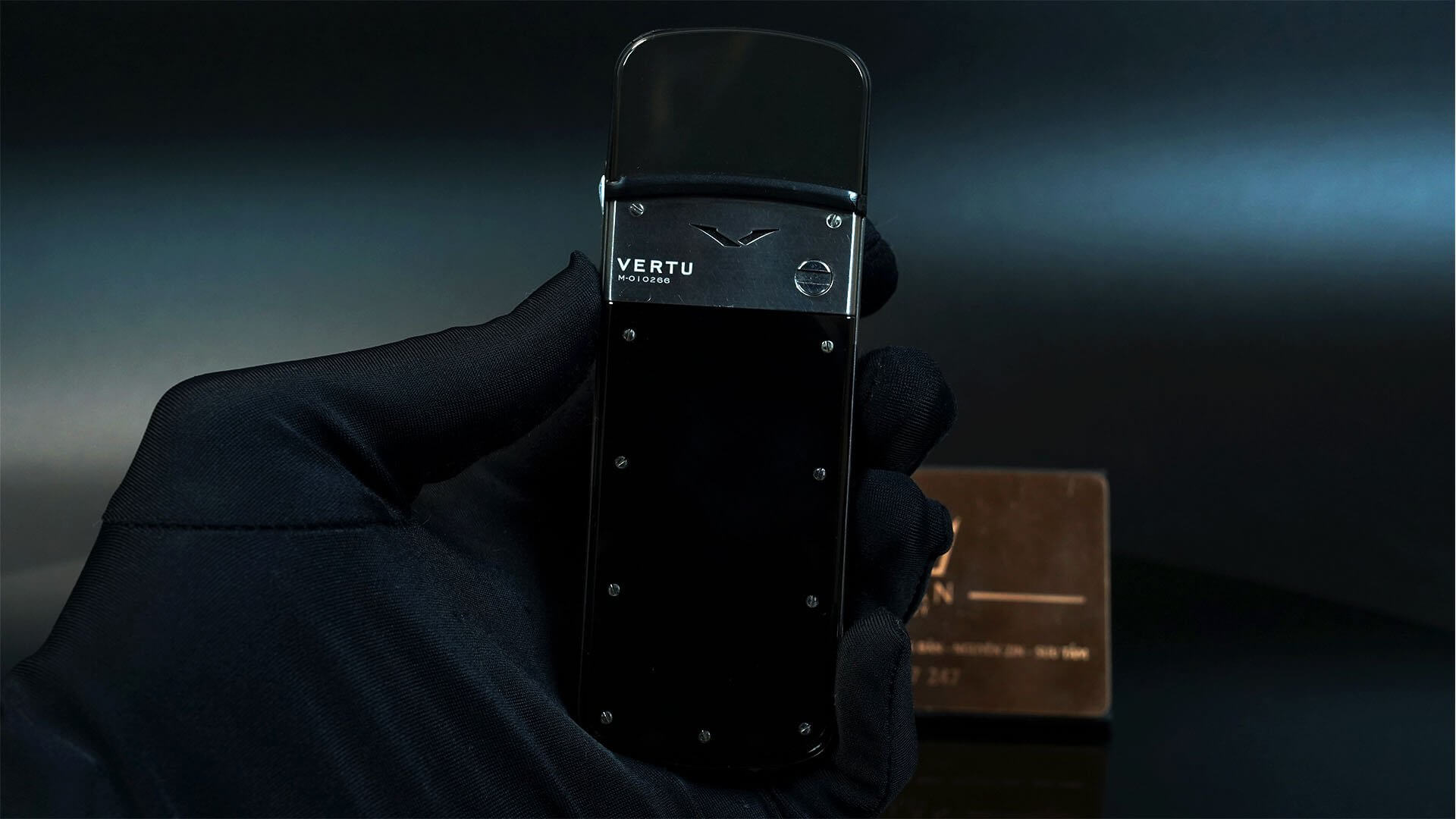 Vertu Signature M steel - Kỳ Lân Luxury