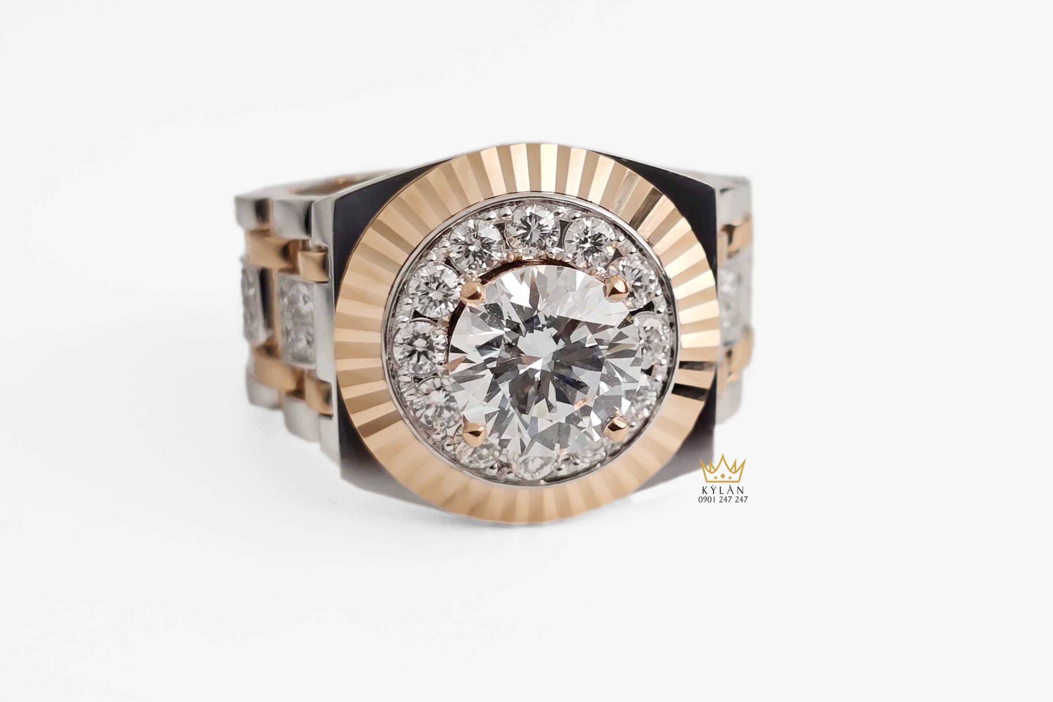 Nhẫn Rolex demi vàng nguyên khối Au750 đính viên chủ 8ly1